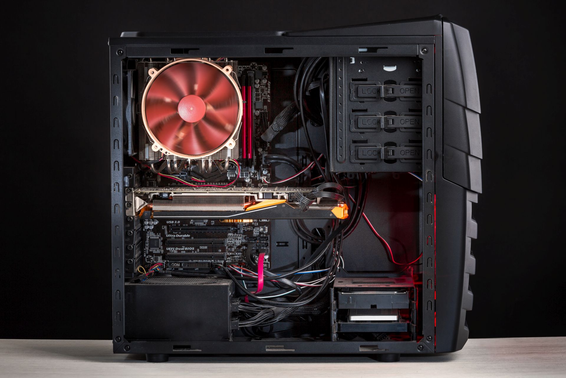 Computer Aufbau Die Komponenten Eines PCs Einfach Erkl rt WinTotal de Computer Aufbau Die Komponenten Eines PCs Einfach Erkl rt WinTotal de